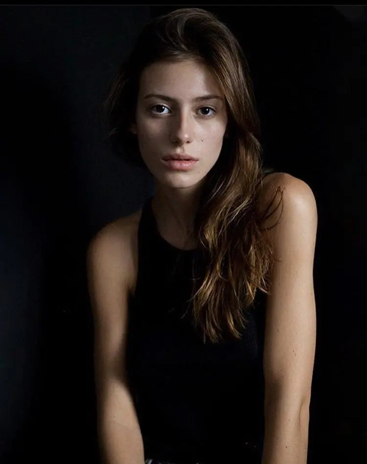 Alejandra Guilmant Scrolller