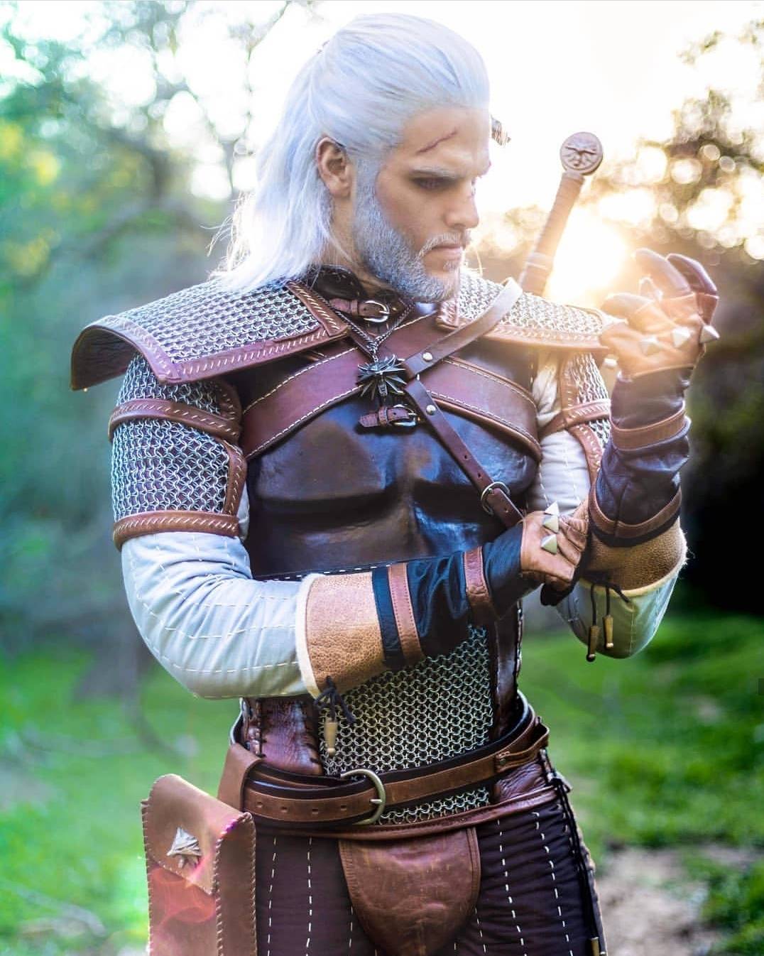 Alex Drastel as Geralt | Scrolller