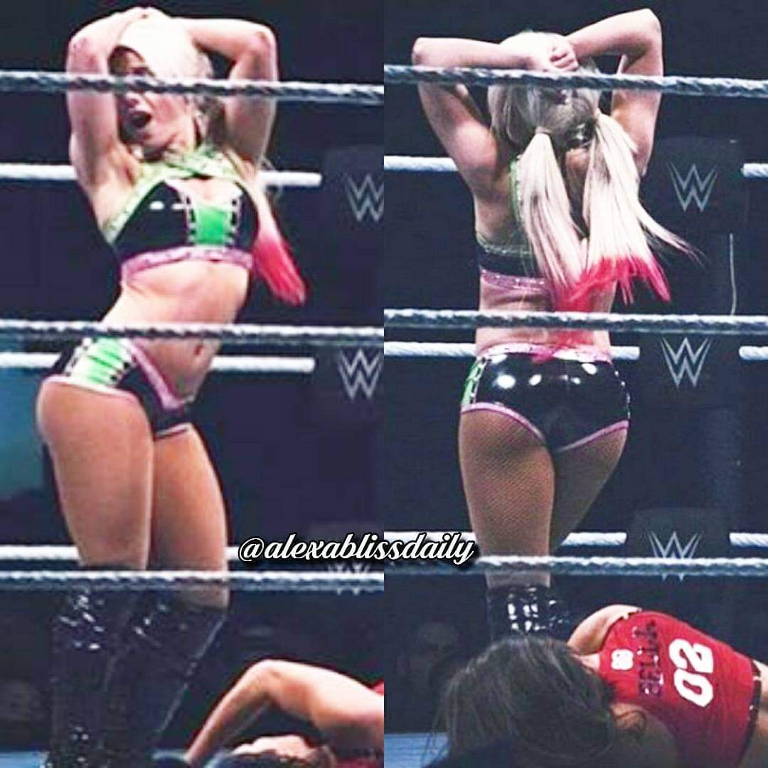Alexa Bliss | Scrolller