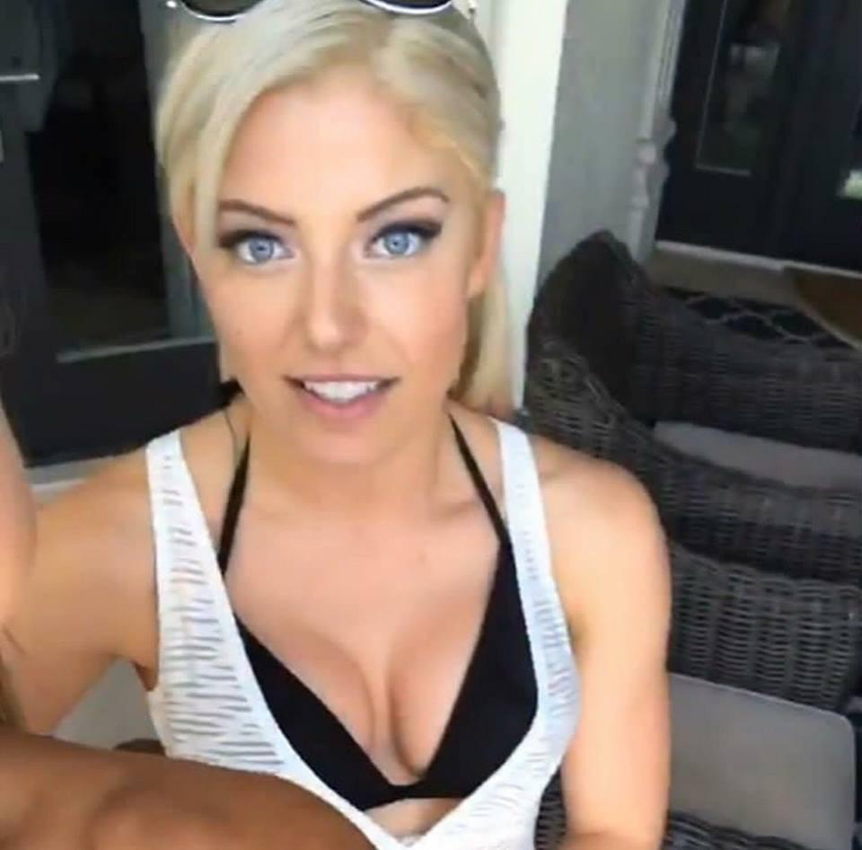 Alexa Bliss | Scrolller