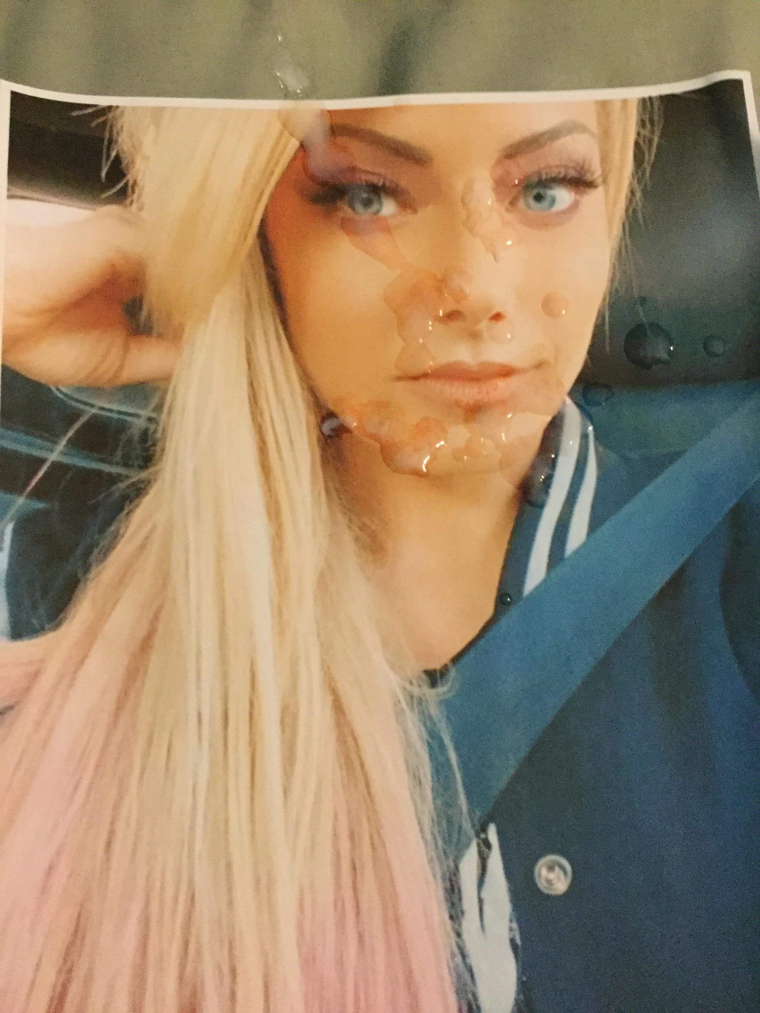 Alexa Bliss | Scrolller