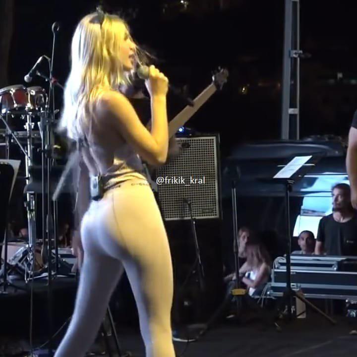 Aleyna Tilki | Scrolller