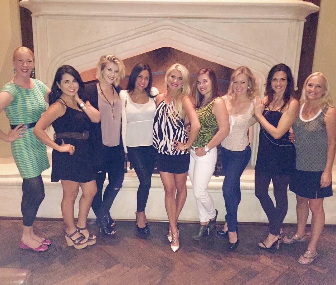 all in a row | Scrolller