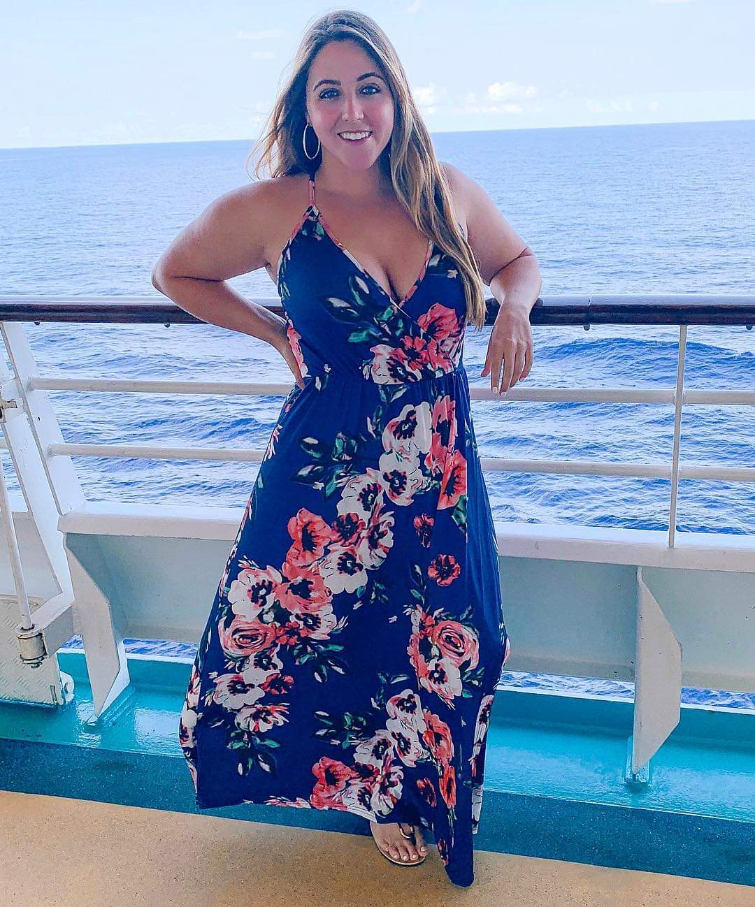 All smiles | Scrolller