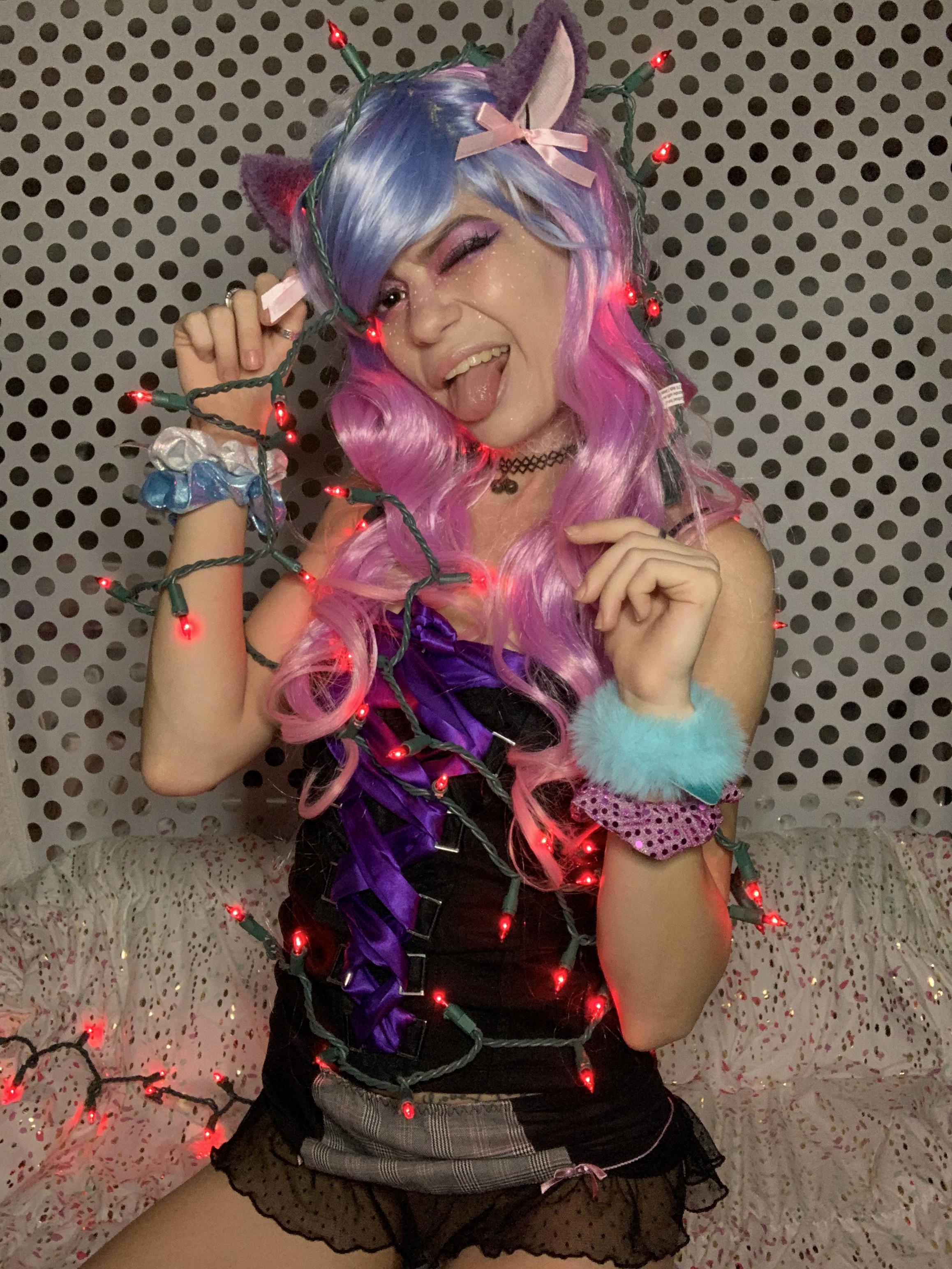 All tangled up | Scrolller