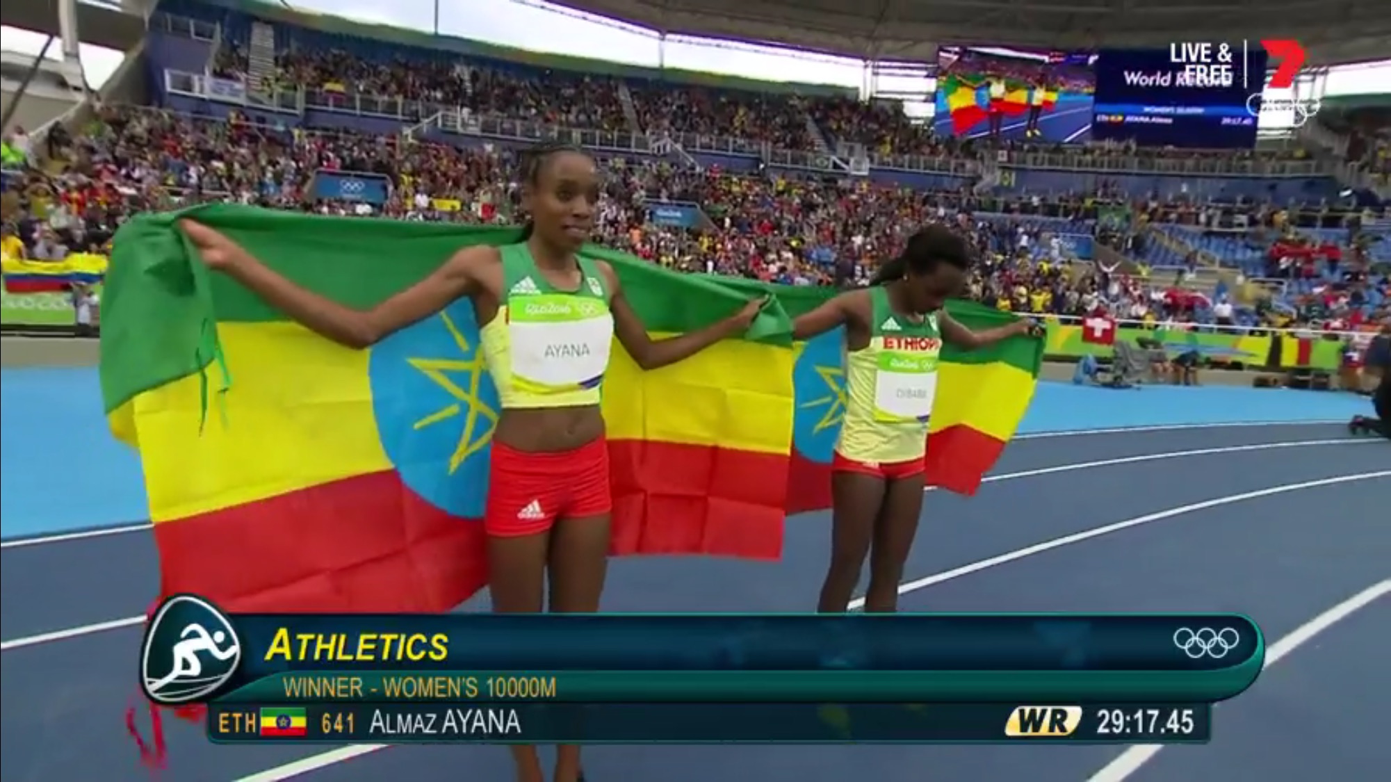 Almaz AYANA smashes the WR in the 10000m Athletics race! | Scrolller