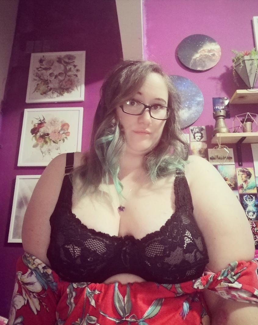 Let me slowly undress for you x | Scrolller