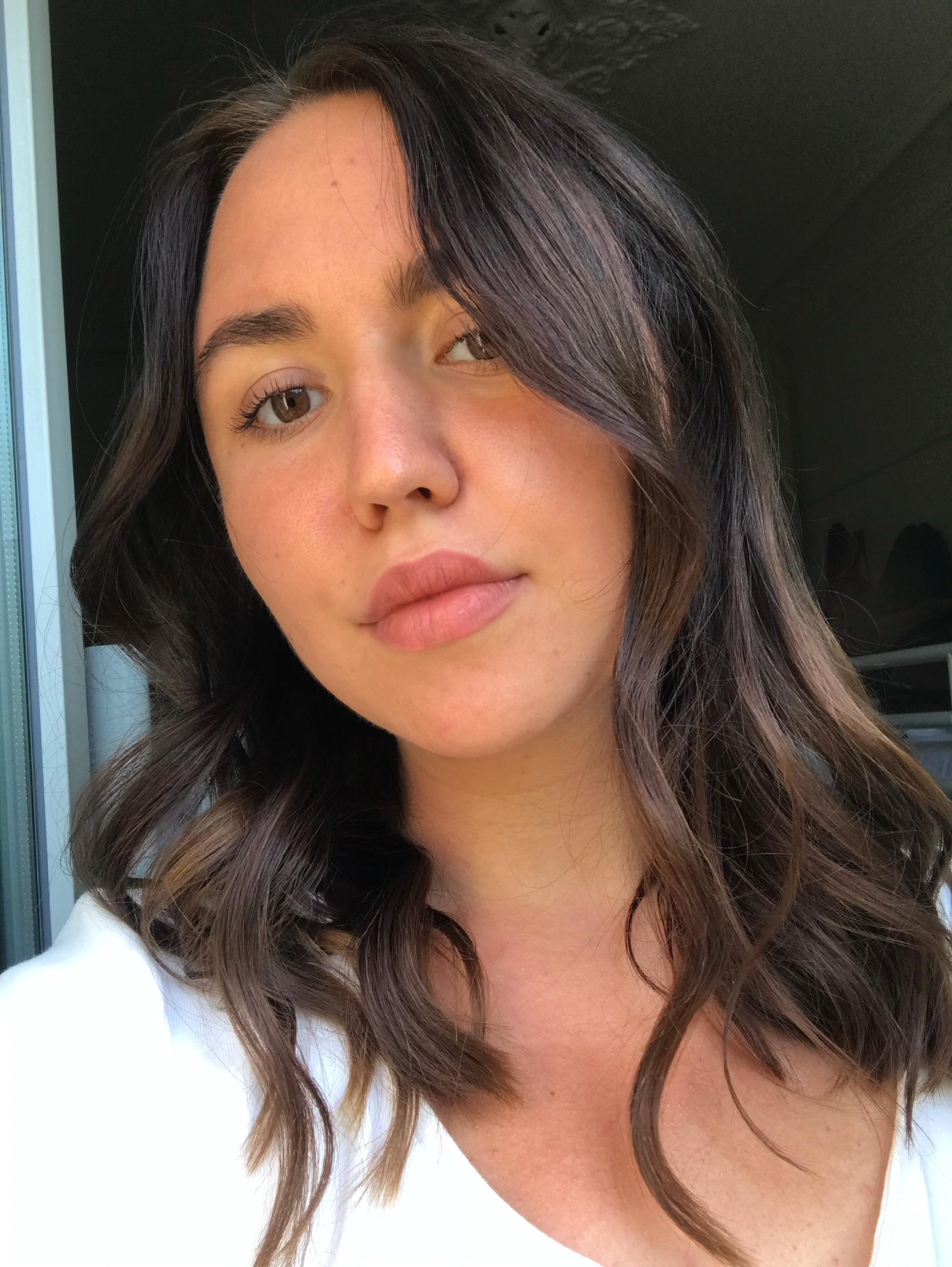 always feeling cute with curls 😄 | Scrolller