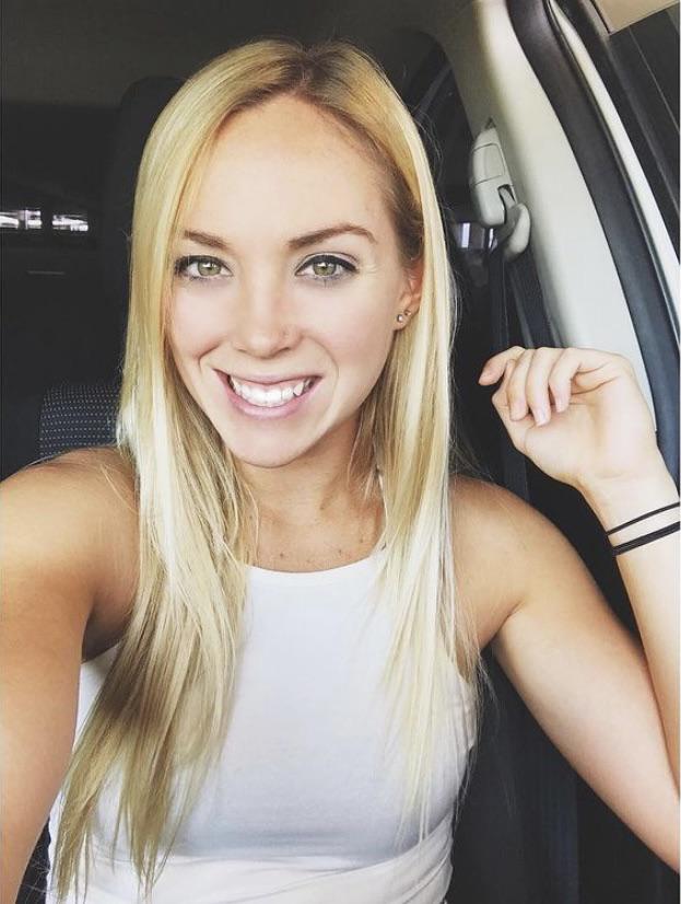 Always smiling 😁 | Scrolller