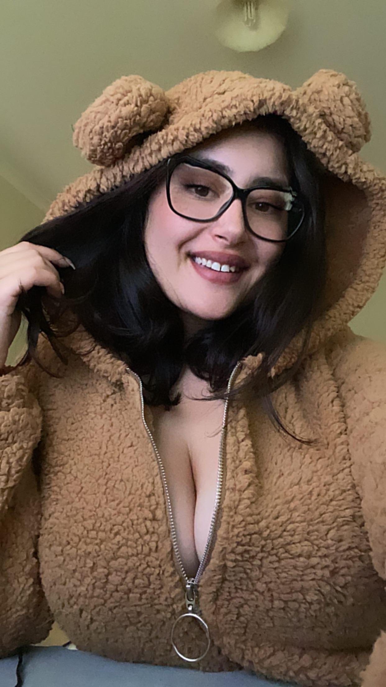 Am I a cute Teddy? 🥰 | Scrolller