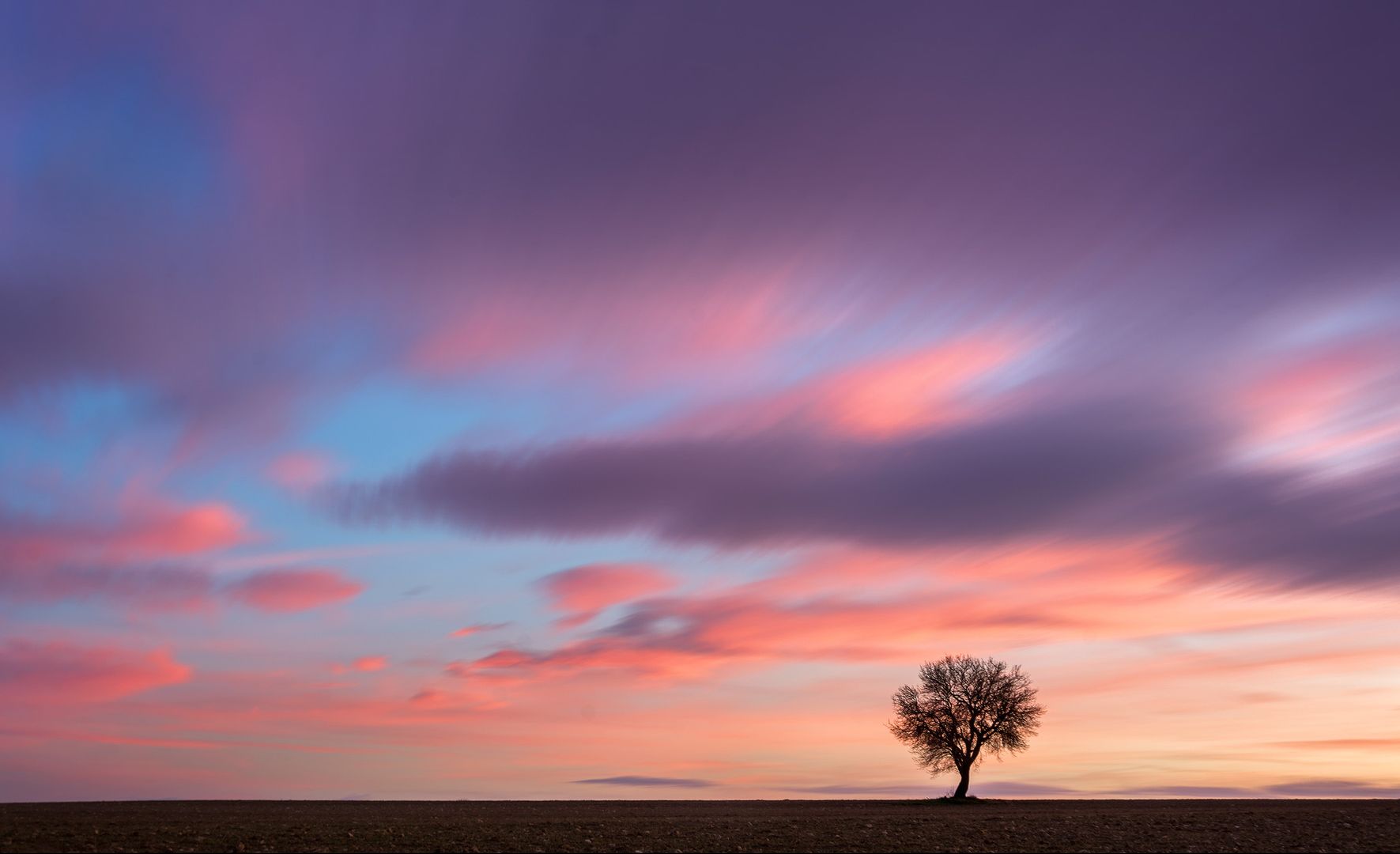 Amazing sunset in central Spain [OC] [2048x1249] | Scrolller
