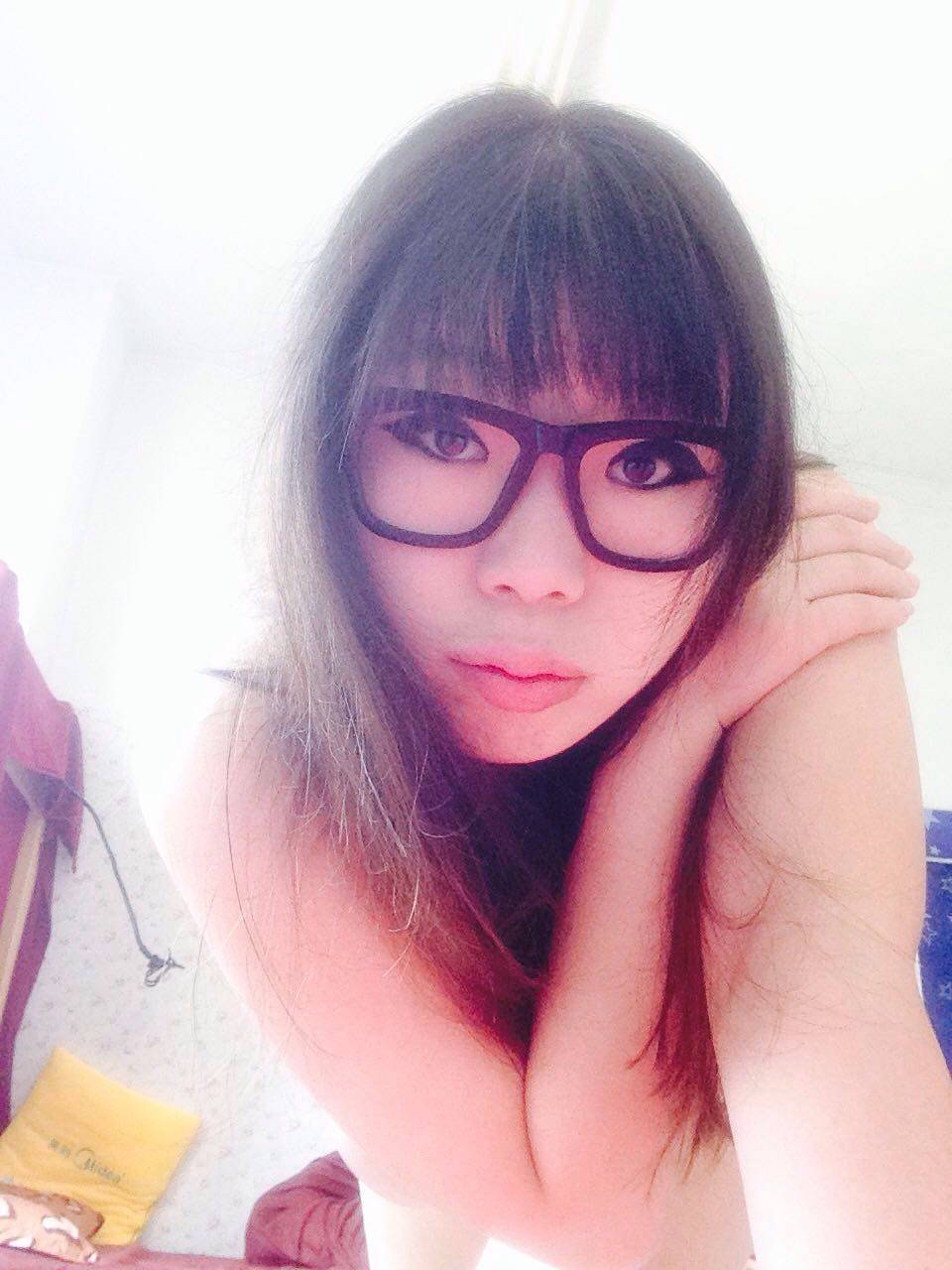 Amazingly Thick Natural Amateur | Scrolller