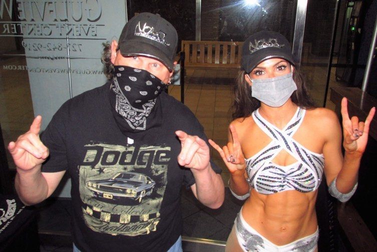 Amber Nova | Scrolller