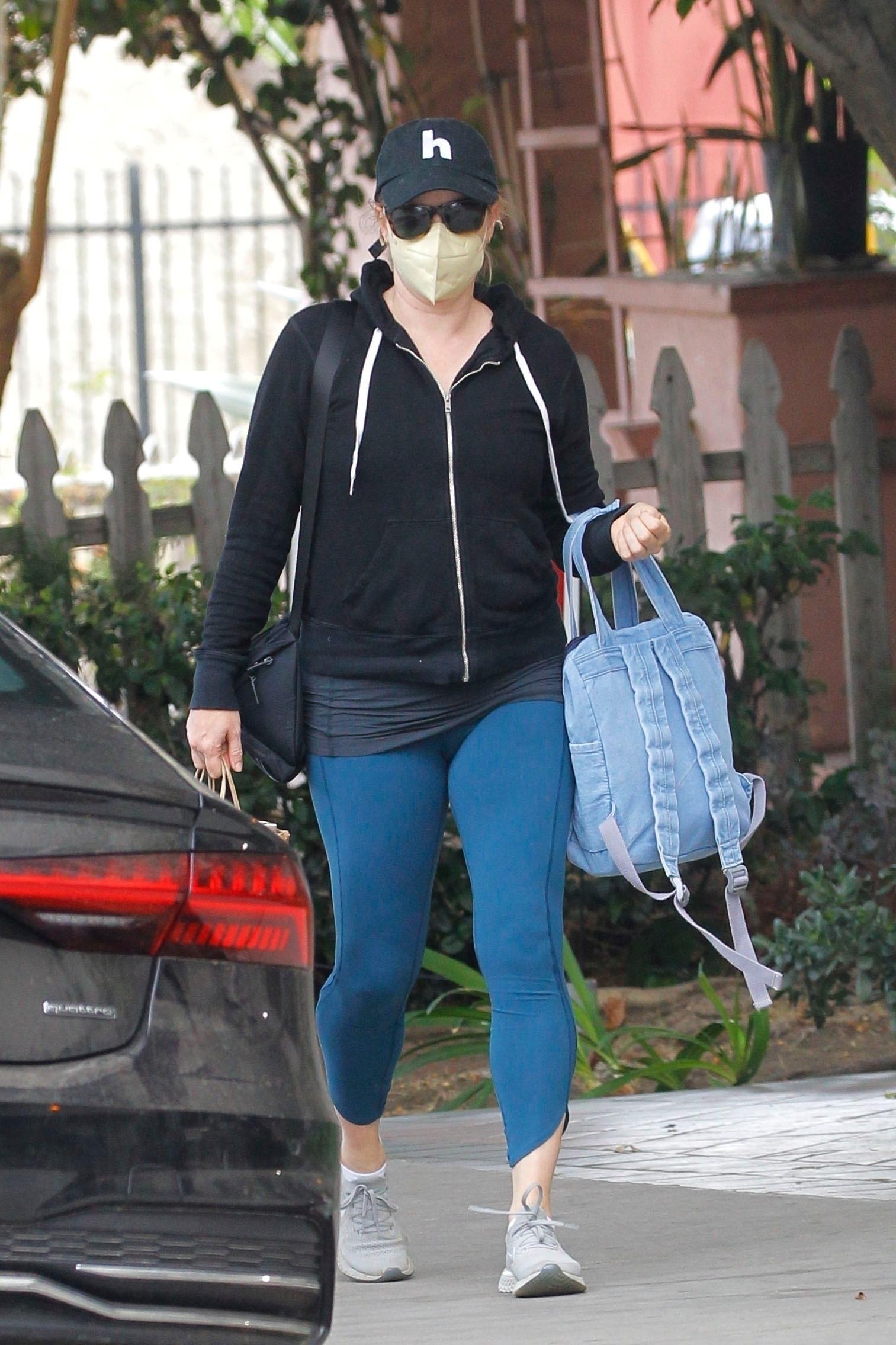 Amy Adams Scrolller