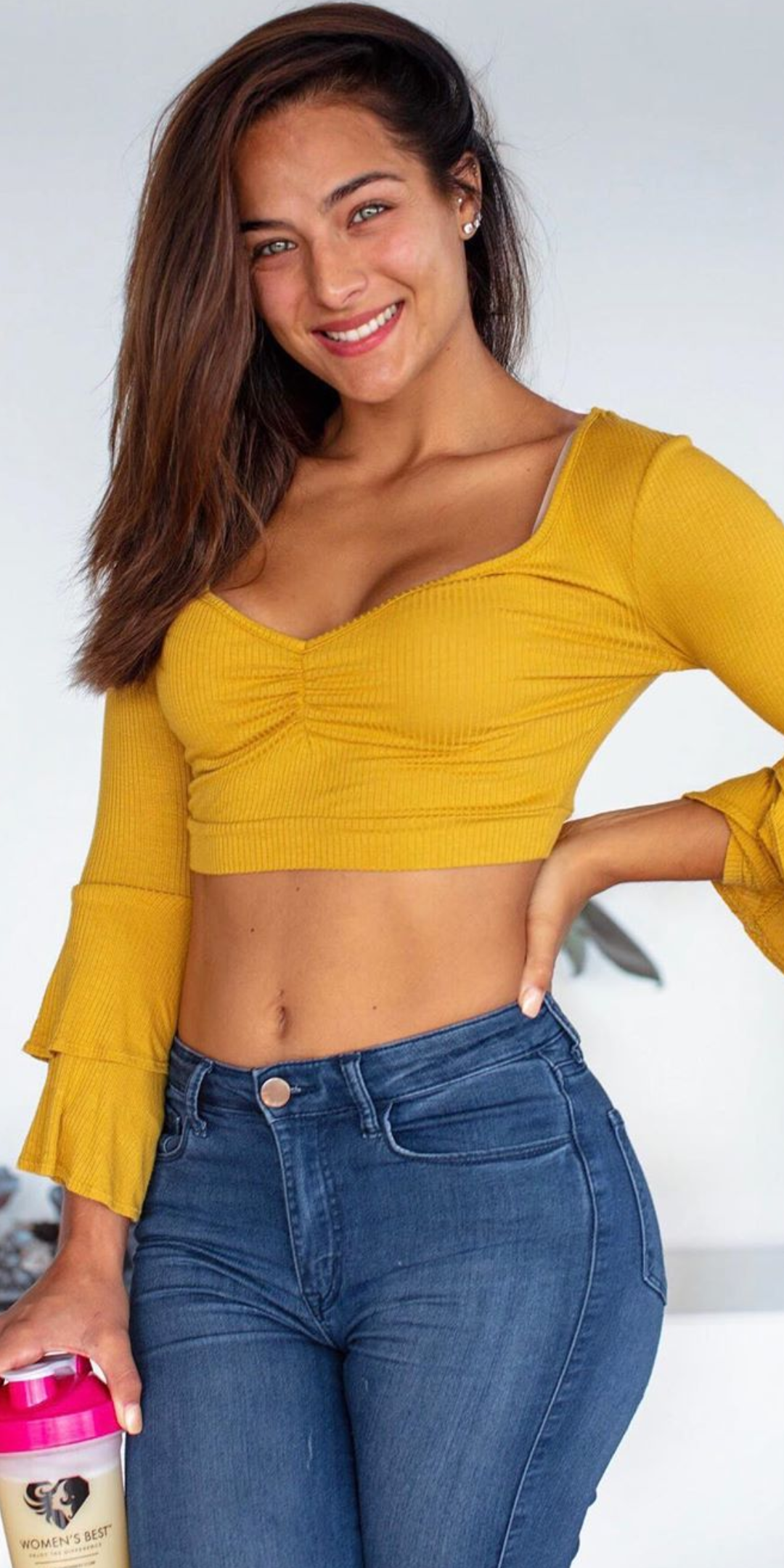 An Interesting Title | Scrolller