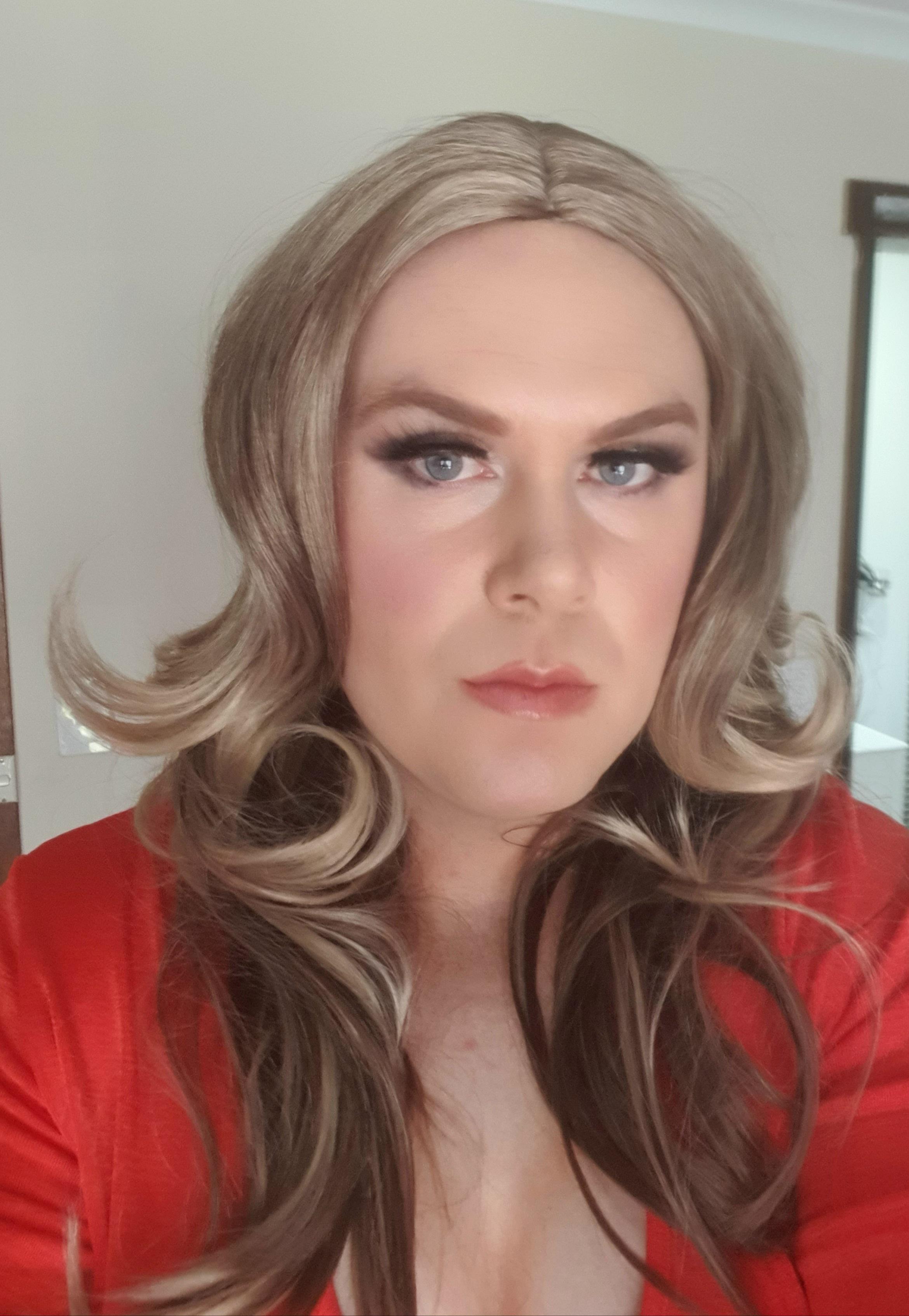 an old pic but looking forward to my first girl time in 2021 | Scrolller