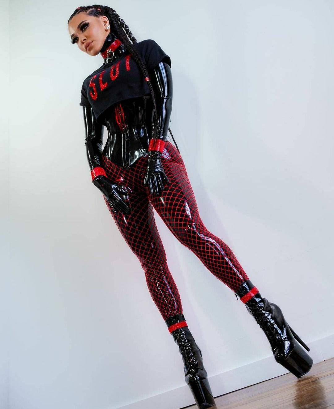 Andrea Cohen aka Ice Queen | Scrolller