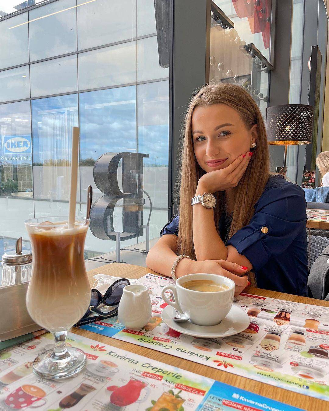 @andy_fortelkova | Scrolller