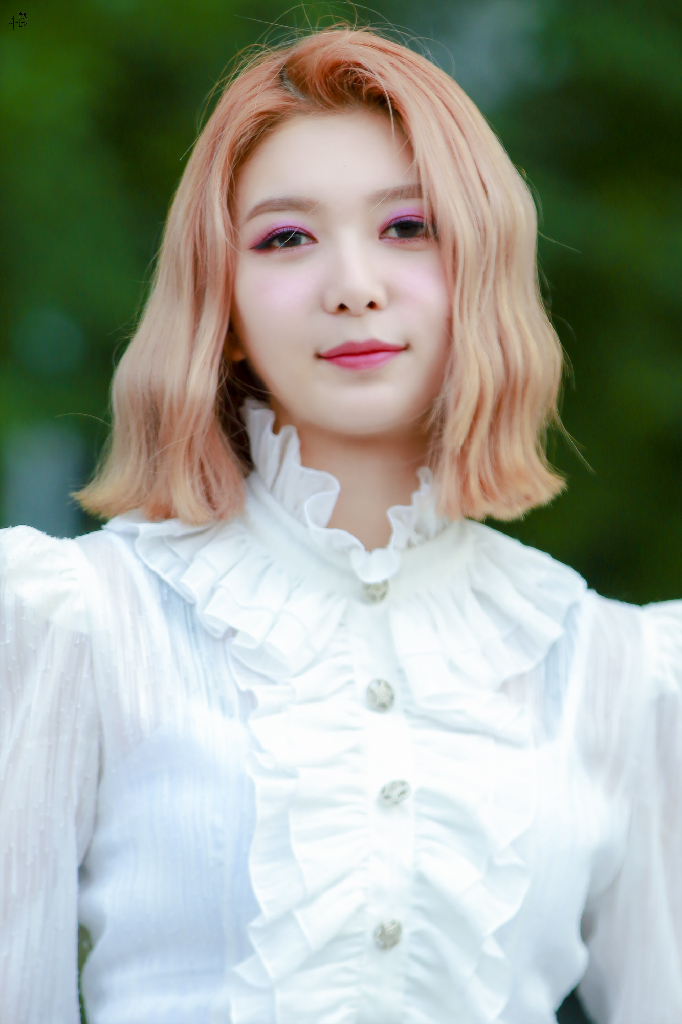 Angelic Dami | Scrolller