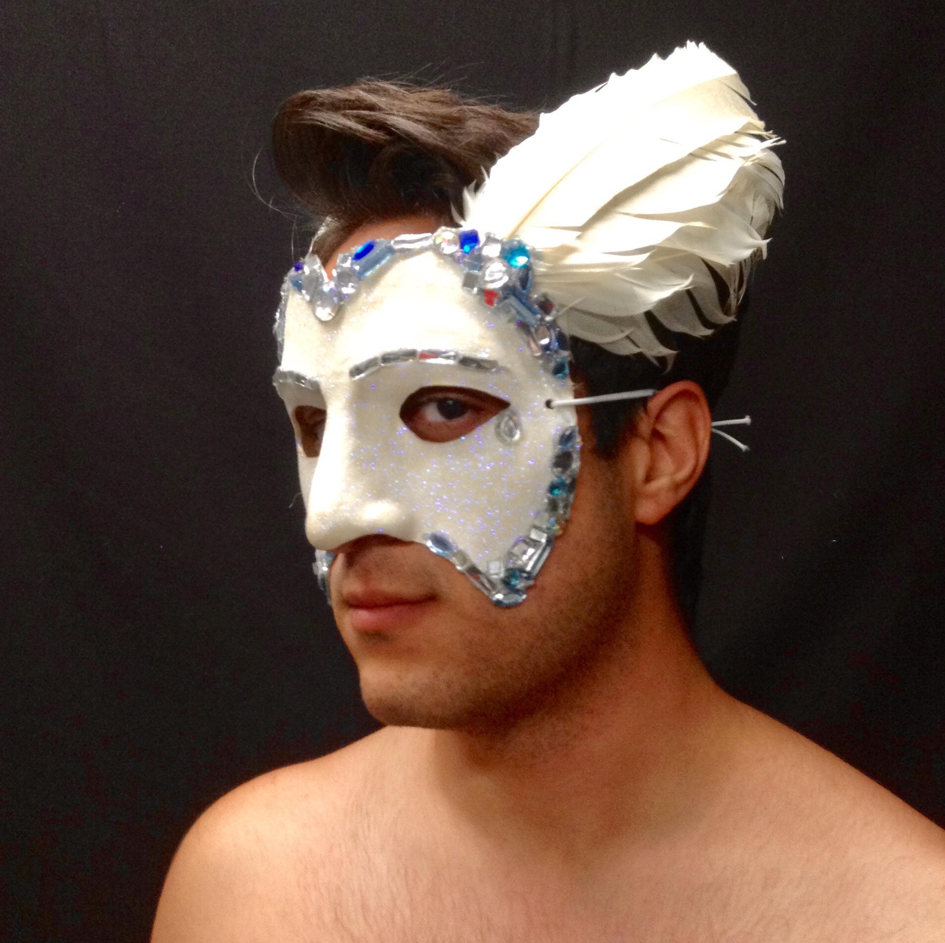 “Angelus”pearl glitter and stones over polyurethane with goose feathers | Scrolller