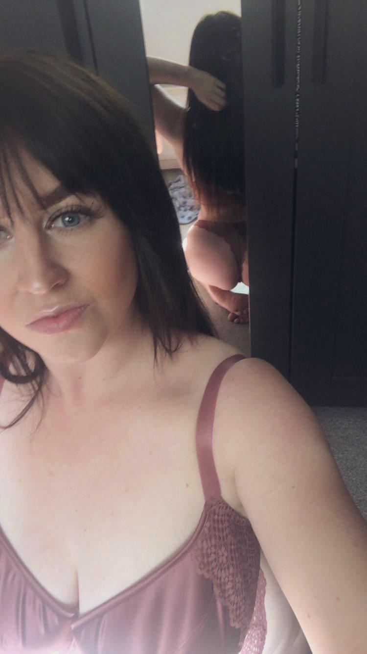 Angles 😏 (OC) | Scrolller