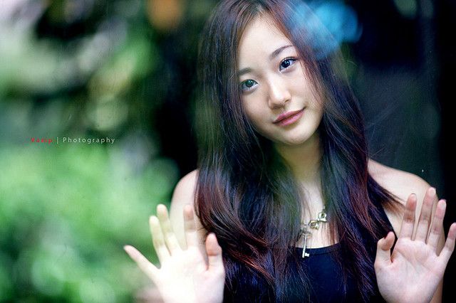 Anh Đào | Scrolller