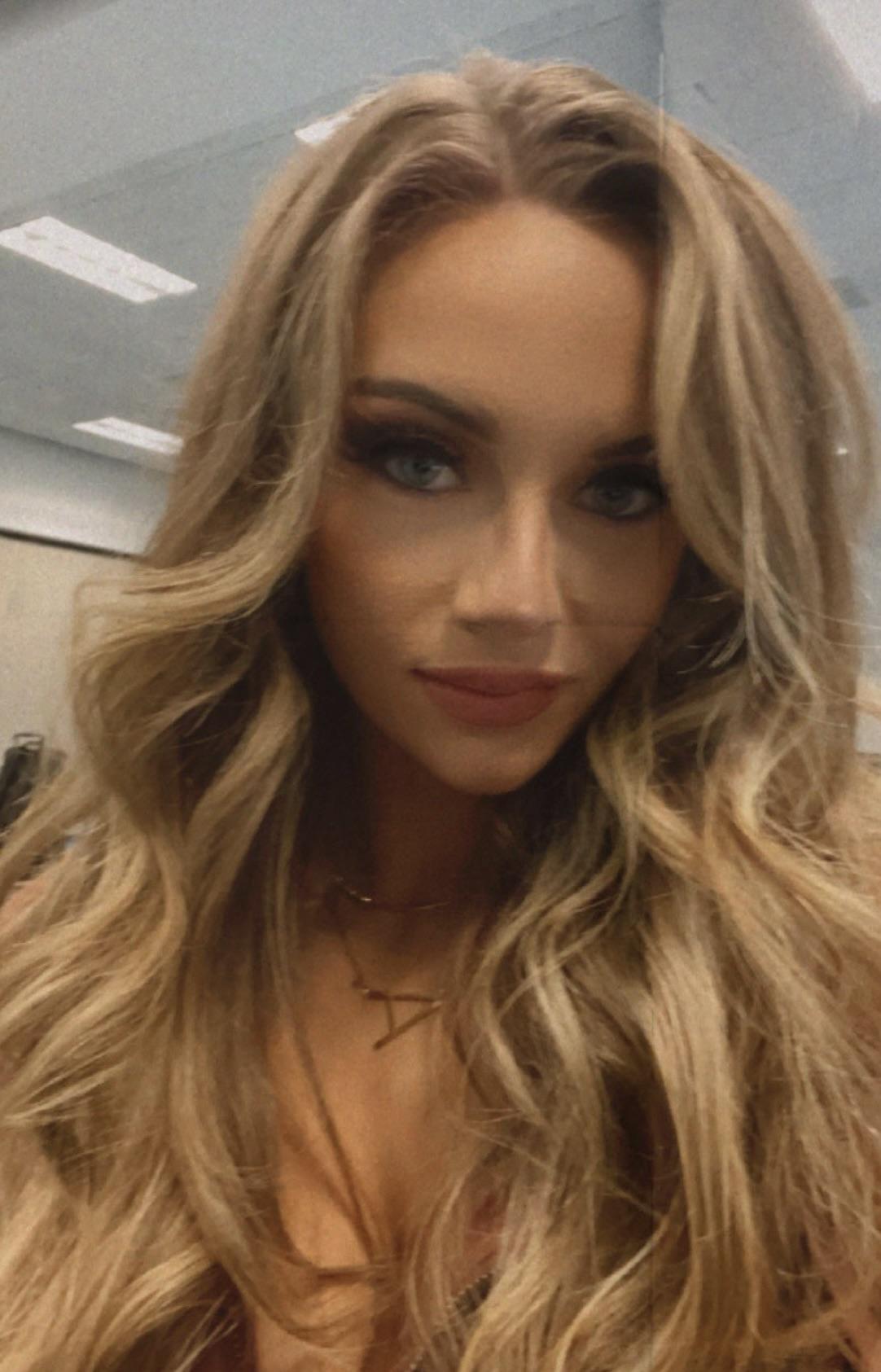 Anna Jay | Scrolller