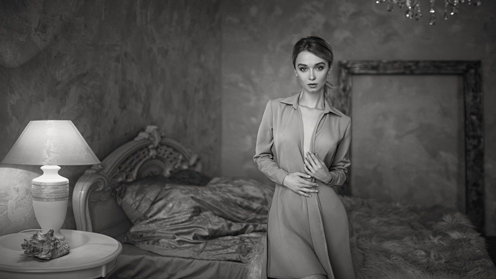 Anna Tsaralunga | Scrolller