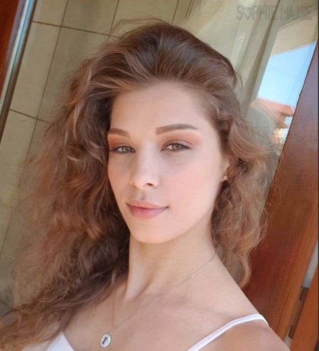 Another Face of Sophie | Scrolller