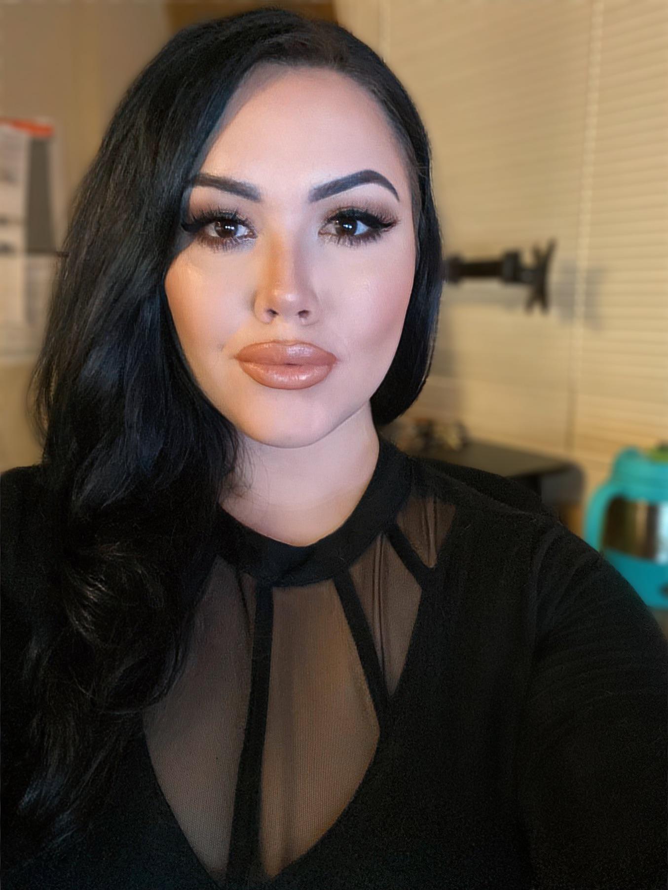 Another night in paradise 🙄 | Scrolller