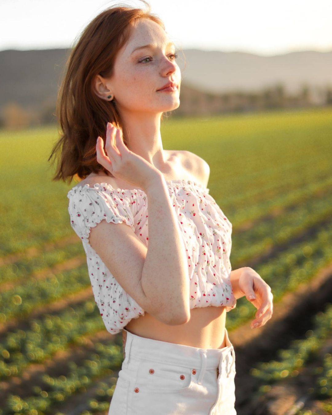 Another photo | Scrolller