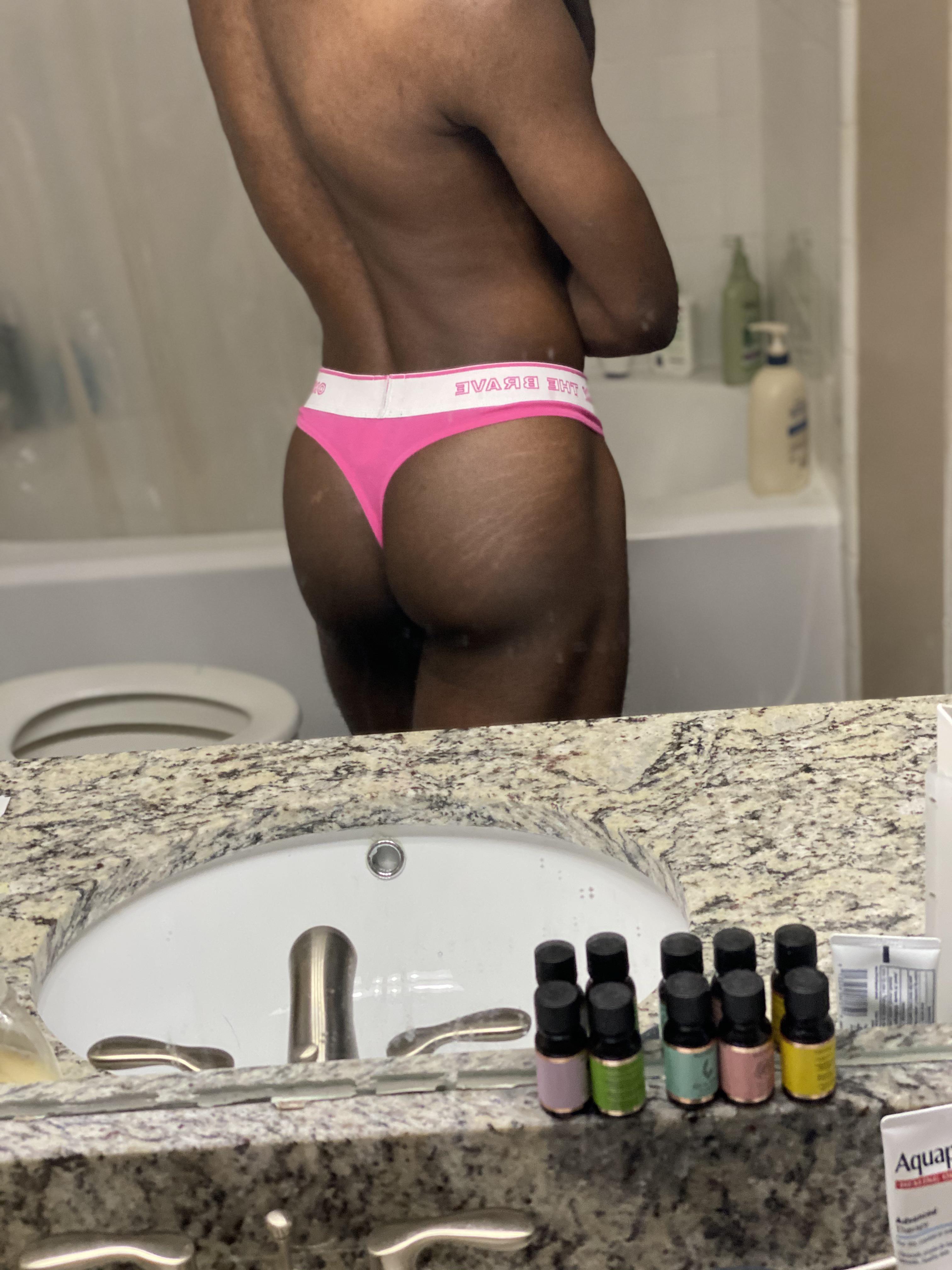 Any takers? | Scrolller