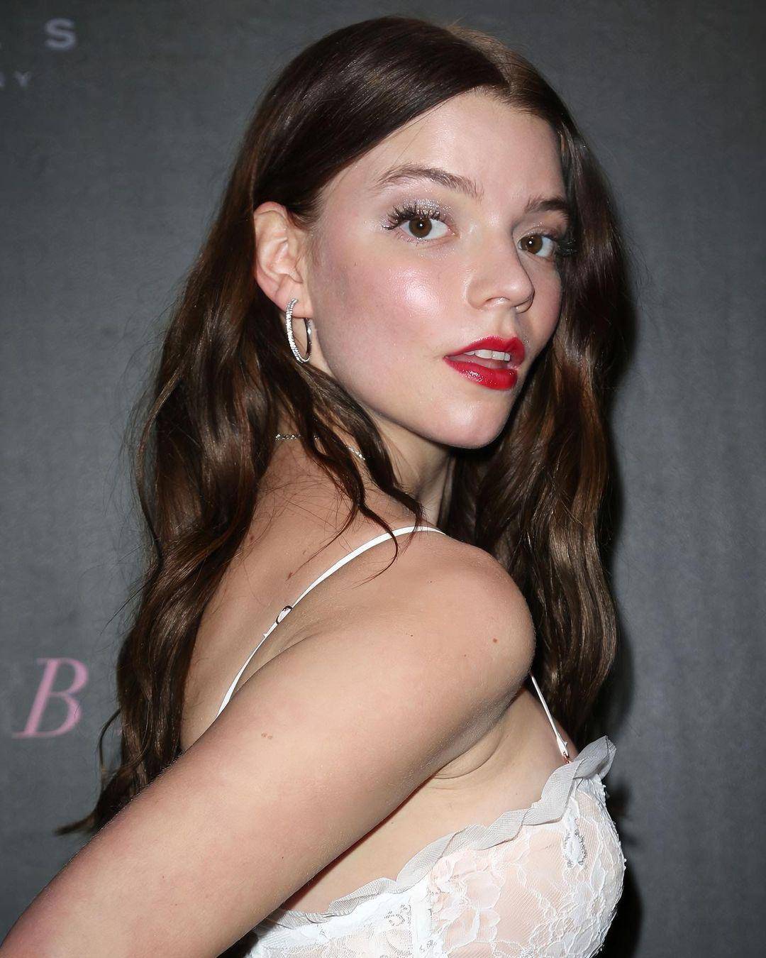 Anya Taylor-Joy is so hot | Scrolller