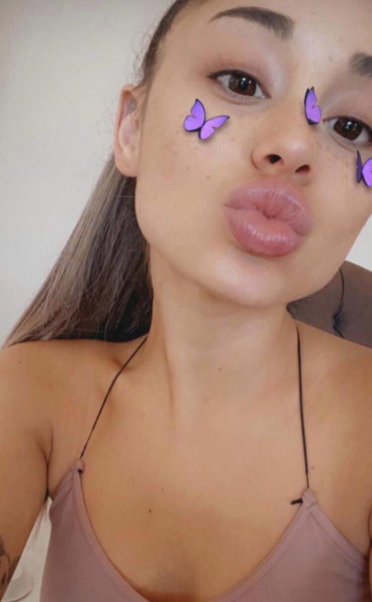 Anybody down for a detailed and world building Roleplay with you as Ariana Grande? | Scrolller