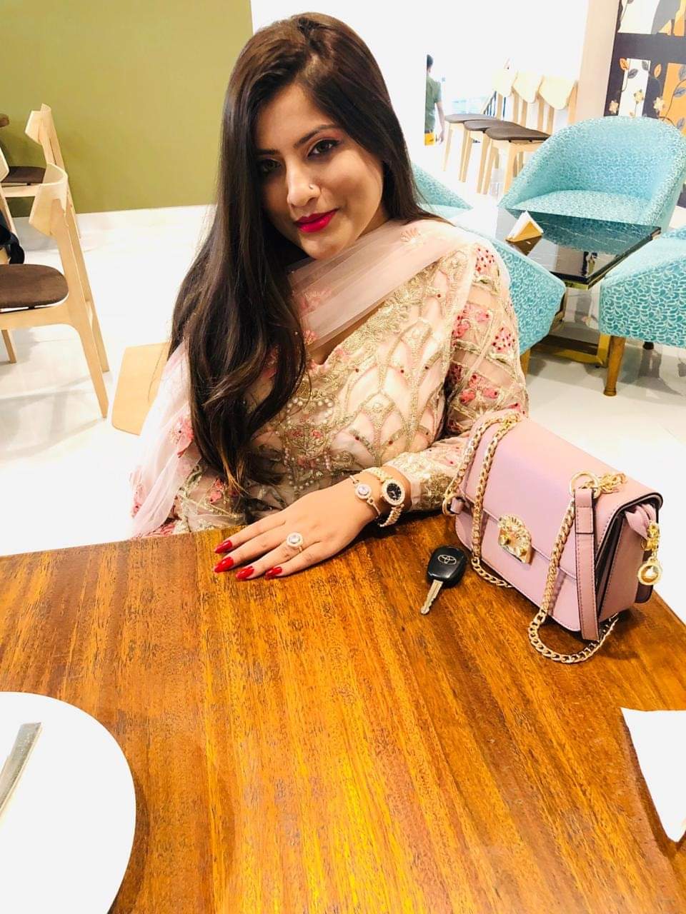 Anyone got Nahiyan Ishqa's Stuffs? | Scrolller