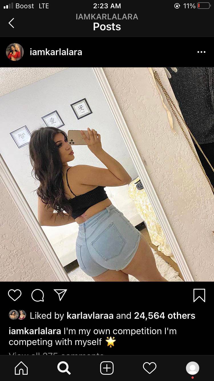 Anyone got her OF? | Scrolller