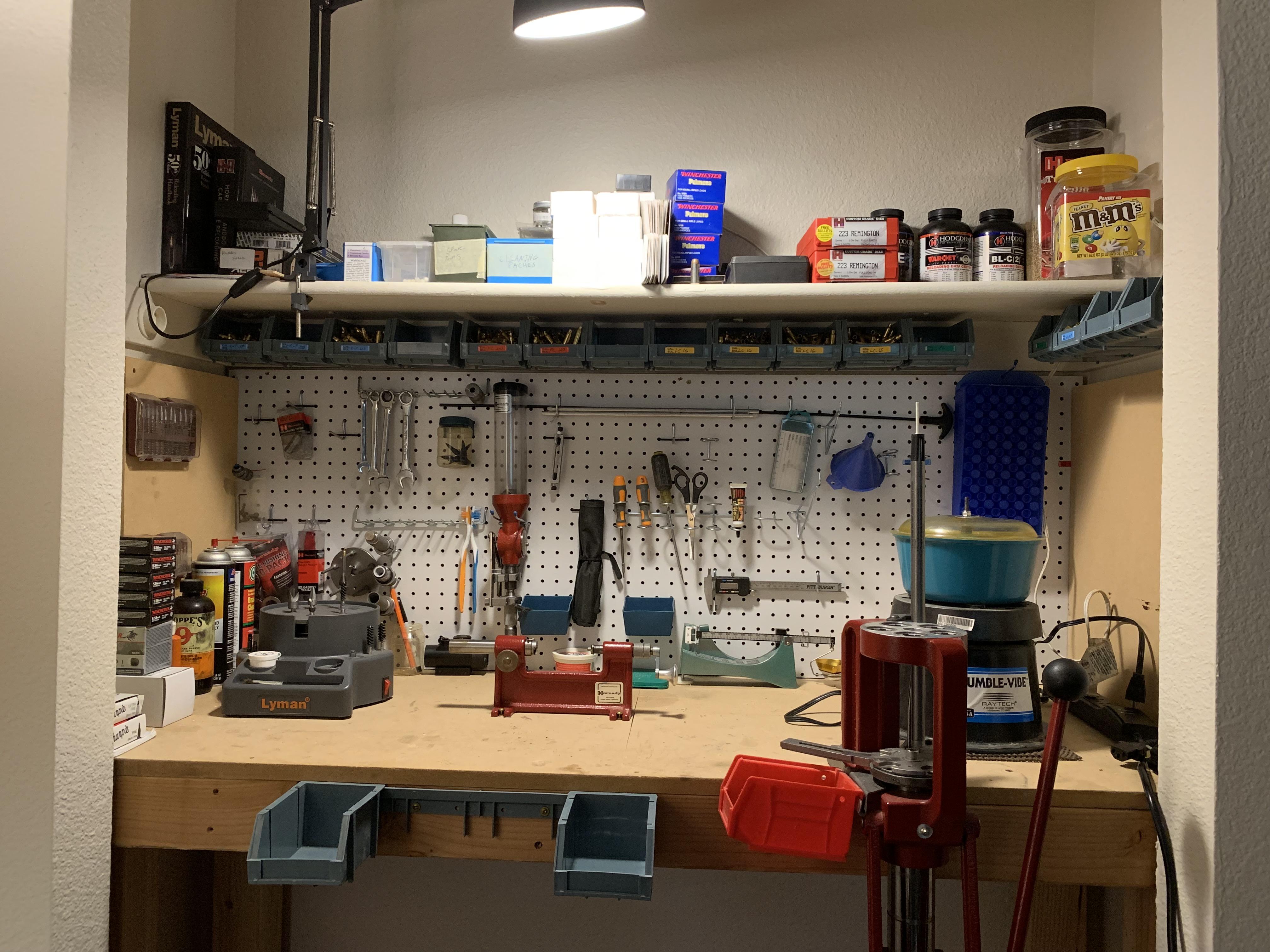 Apartment closet reloading set up | Scrolller