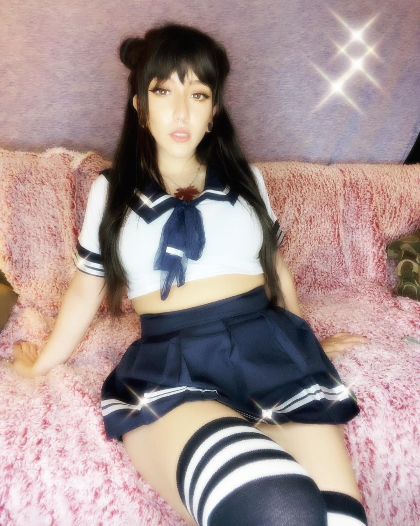 Are your ears cold? 🥺 | Scrolller