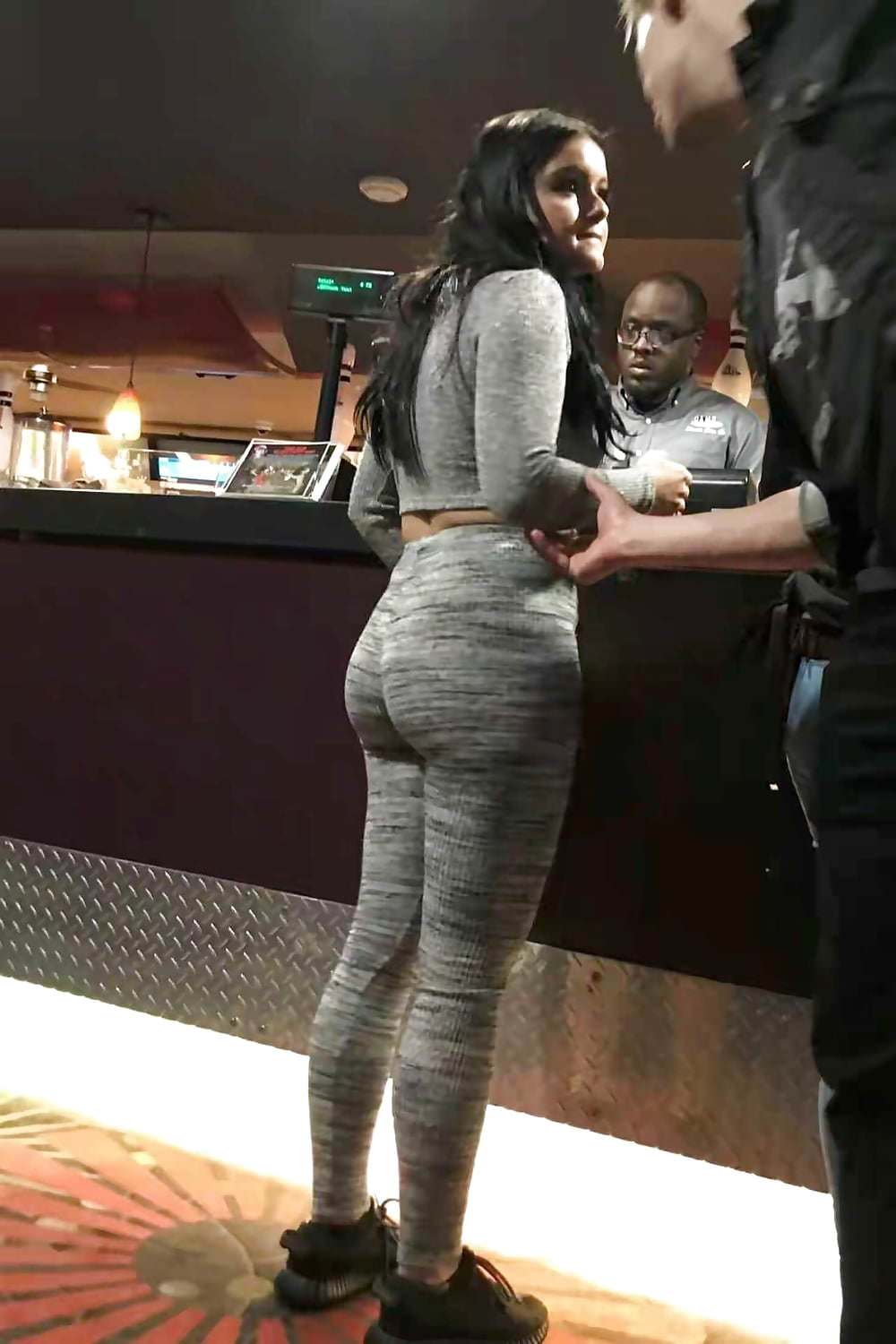 Ariel Winter | Scrolller