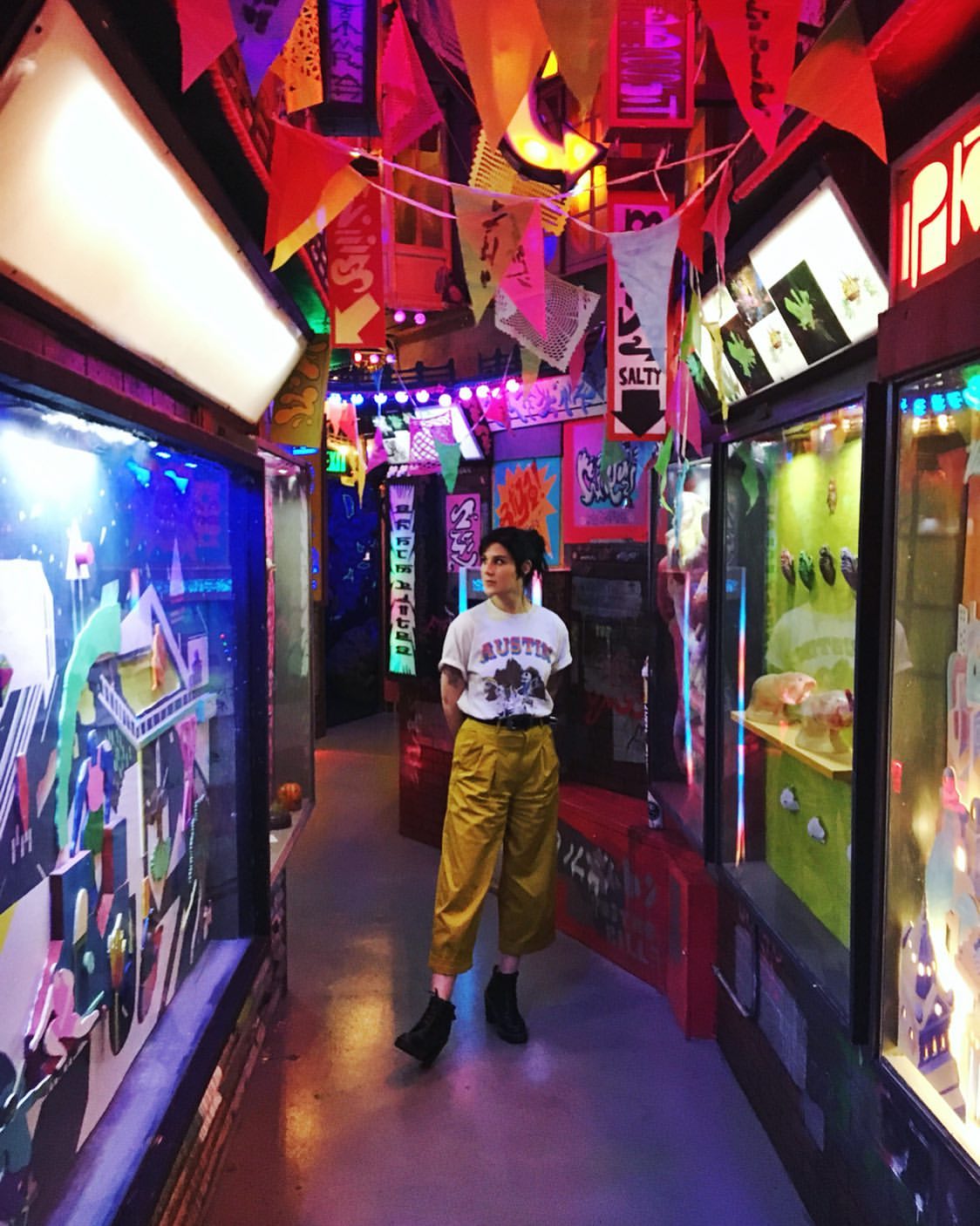 Arryn at Meow Wolf | Scrolller