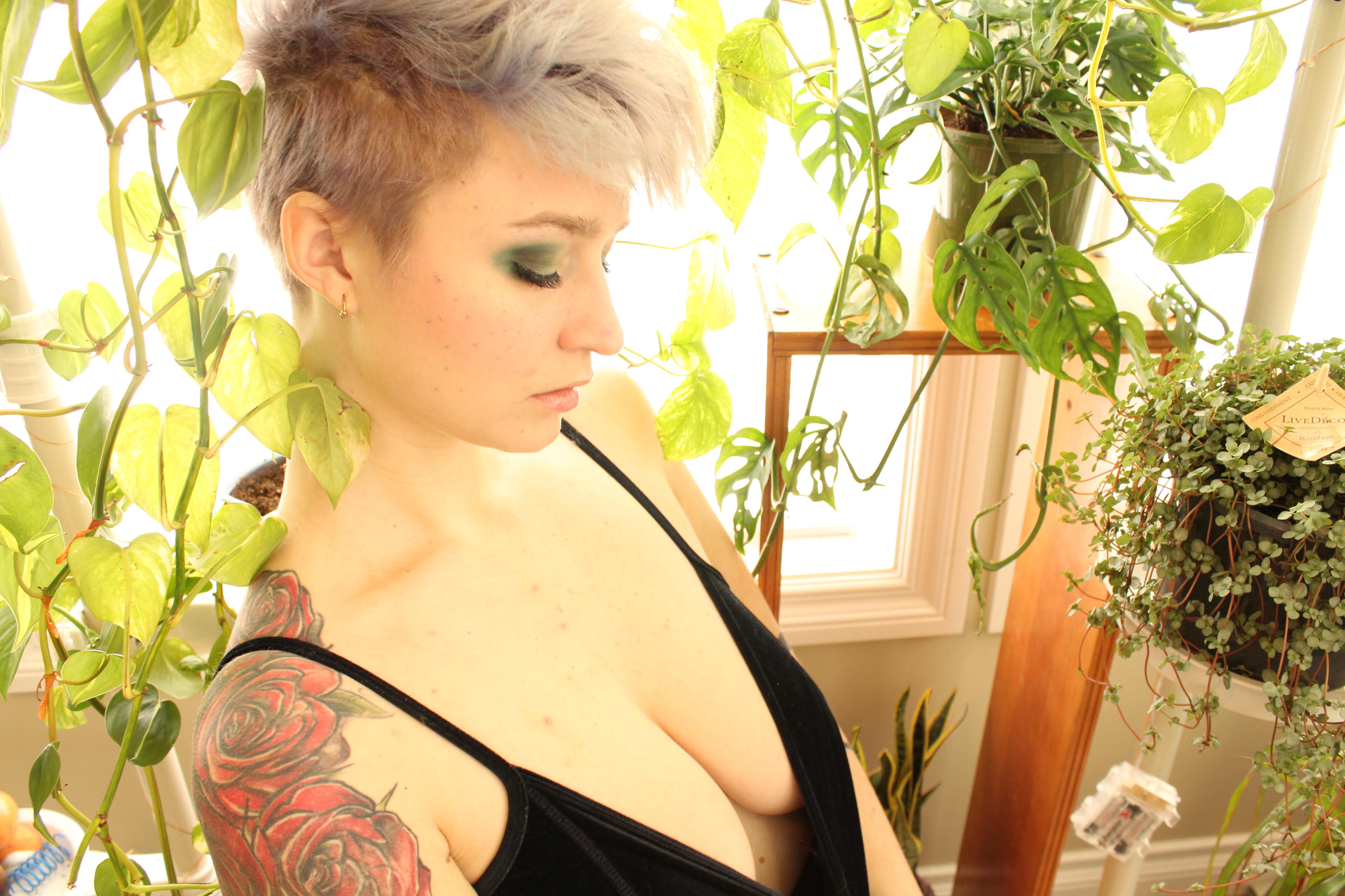 As you can see, I like my plants c: | Scrolller