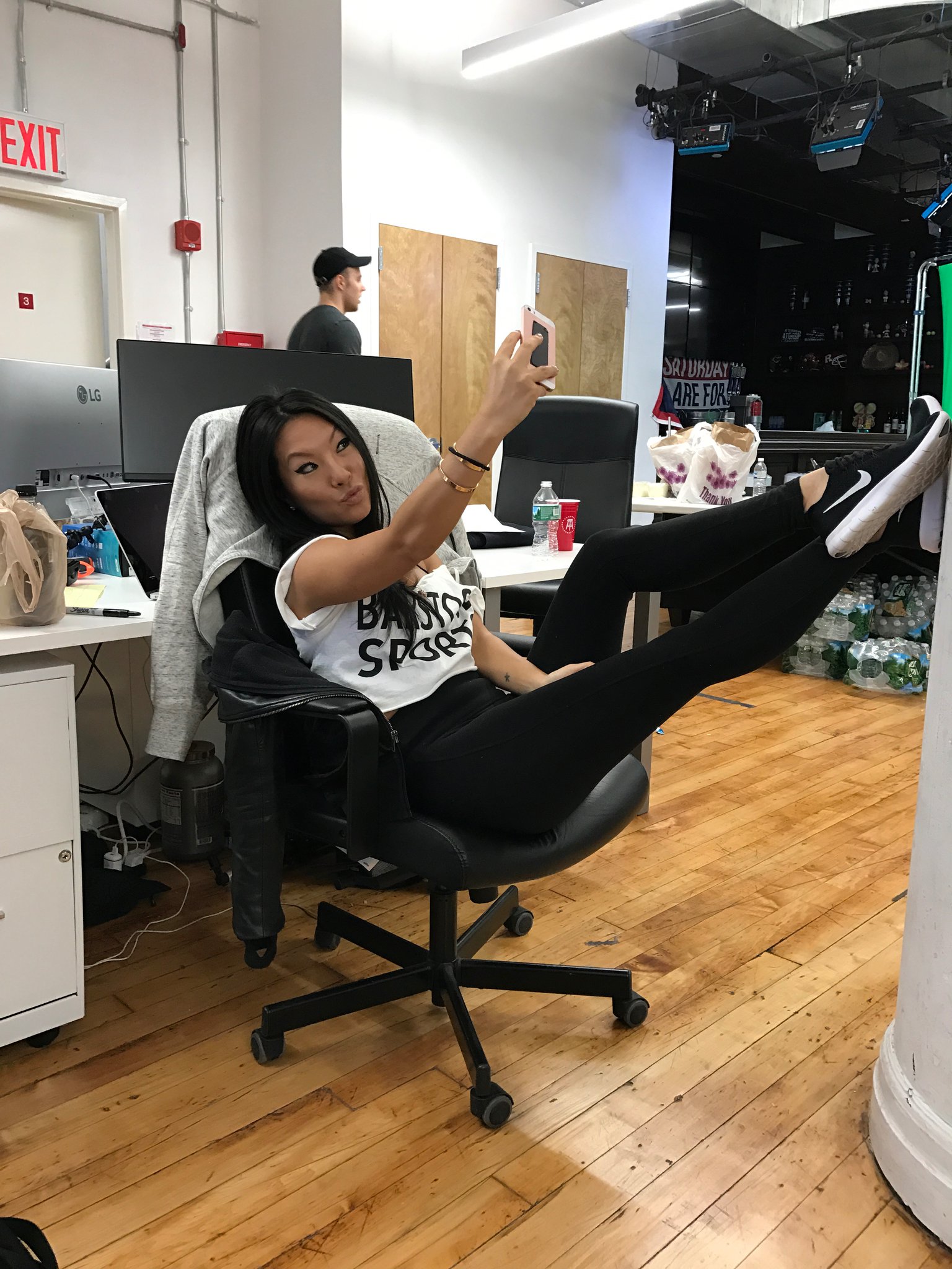Asa Akira | Scrolller