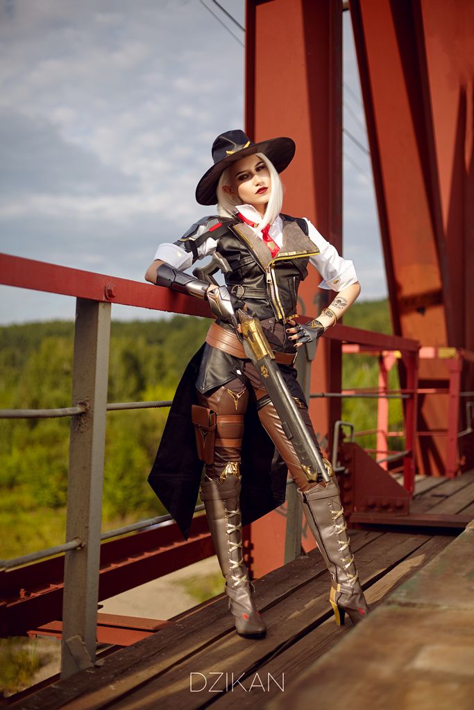Ashe cosplay photoshoot by Dzikan (overwatch) | Scrolller