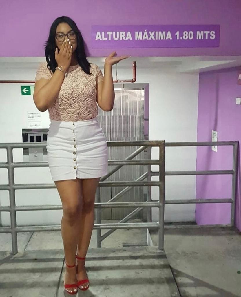 Ashley Salas 6'3" | Scrolller