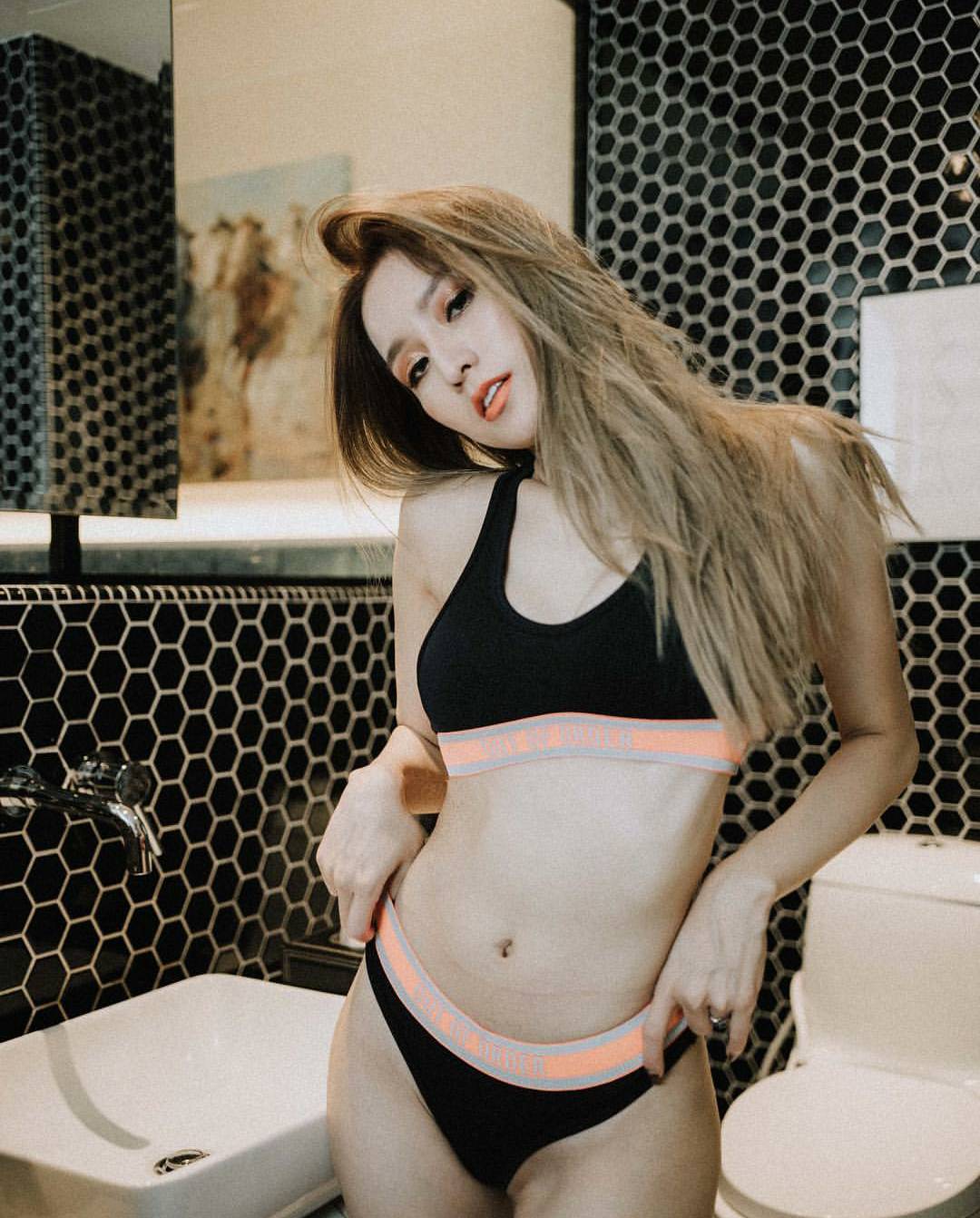 Asians ares so attractive | Scrolller