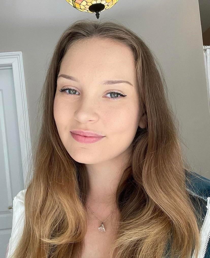 ASMR Darling | Scrolller