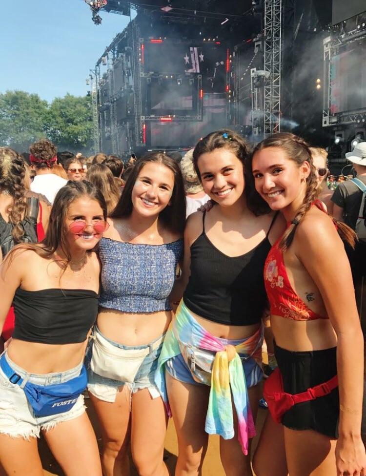 At a concert | Scrolller