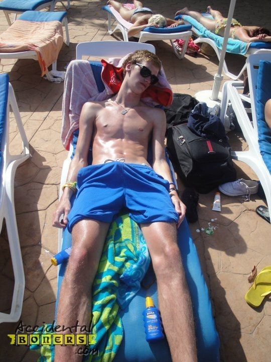 At The Beach Scrolller