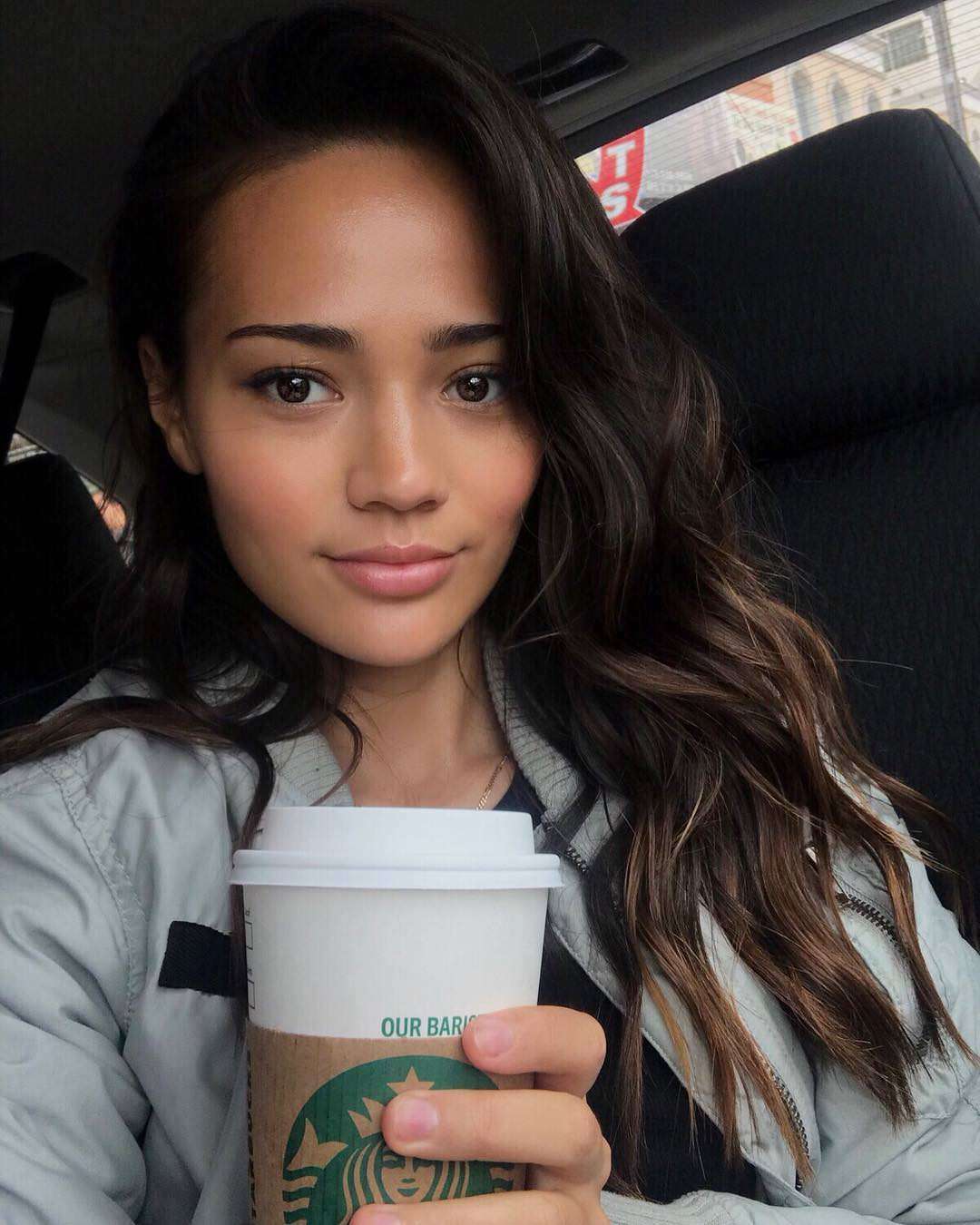 Aussie/Filipina | Scrolller