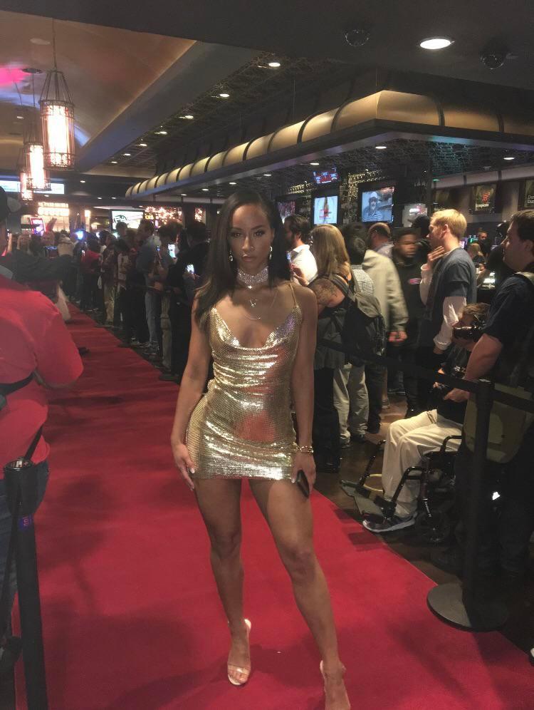 AVN 2019 | Scrolller